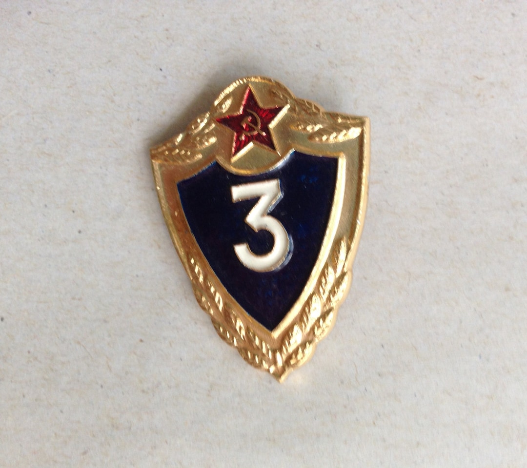 Soviet Military Proficiency Badge 3 Class Made of Aluminum Pin - Etsy