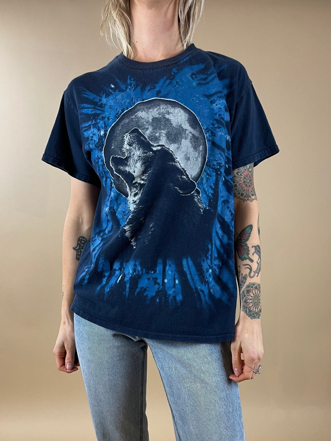 Y2K Black Wolf Graphic T Shirt / Vintage Tee / Medium - Etsy