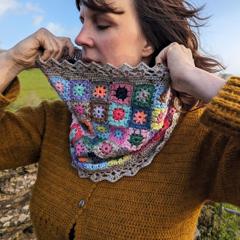 Starburst Crochet Granny Square Cowl Pattern (PDF) - Etsy
