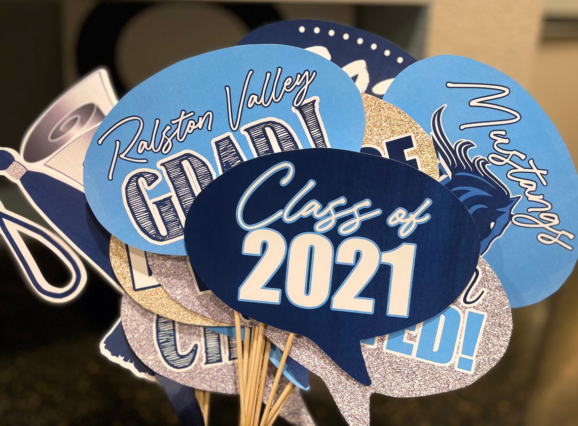 Graduation Photo Booth Props, Class of 2026 Personalized Centerpieces ...