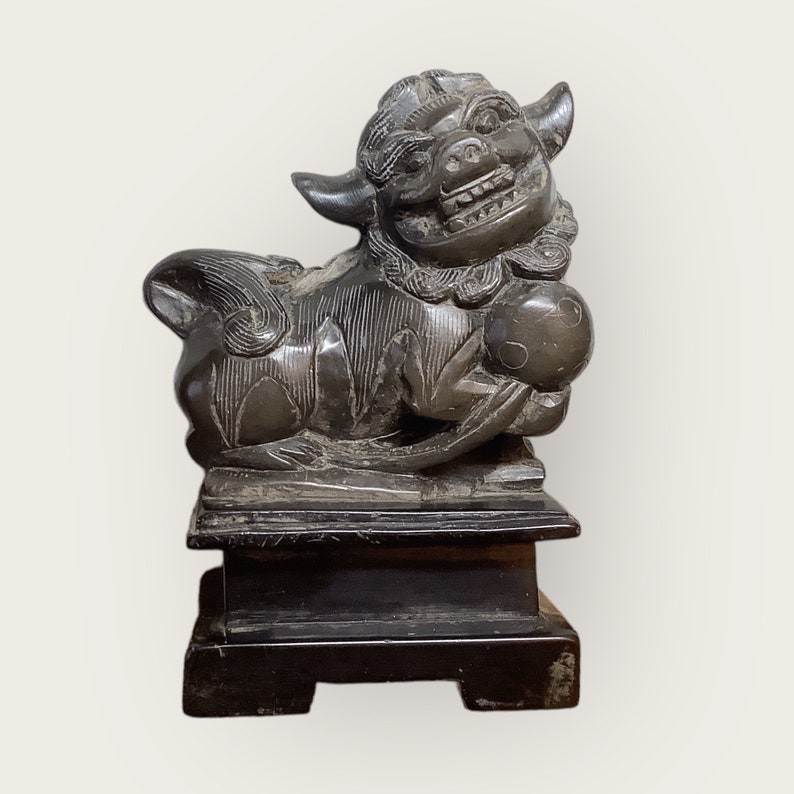 Soft Stone, Food Dog Statue, Foo Dog Symbolism, Foo Dog Meaning. Black ...