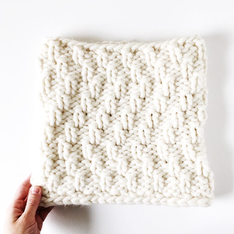 KNITTING PATTERN | Reversible Chunky Textured Knit Infinity Cowl Scarf ...