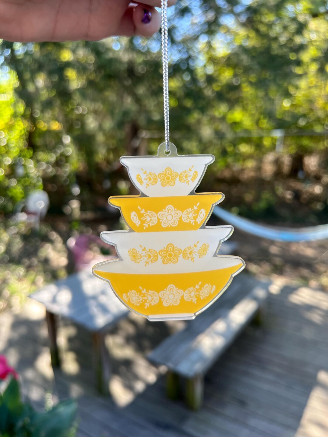 Pyrex Butterfly Gold Ornament | Nesting Bowls | Yellow & White | Retro ...