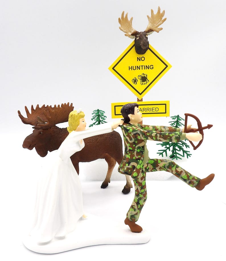 Wedding Party Moose Bow Hunter Hunting Bride and Running Green Camo ...