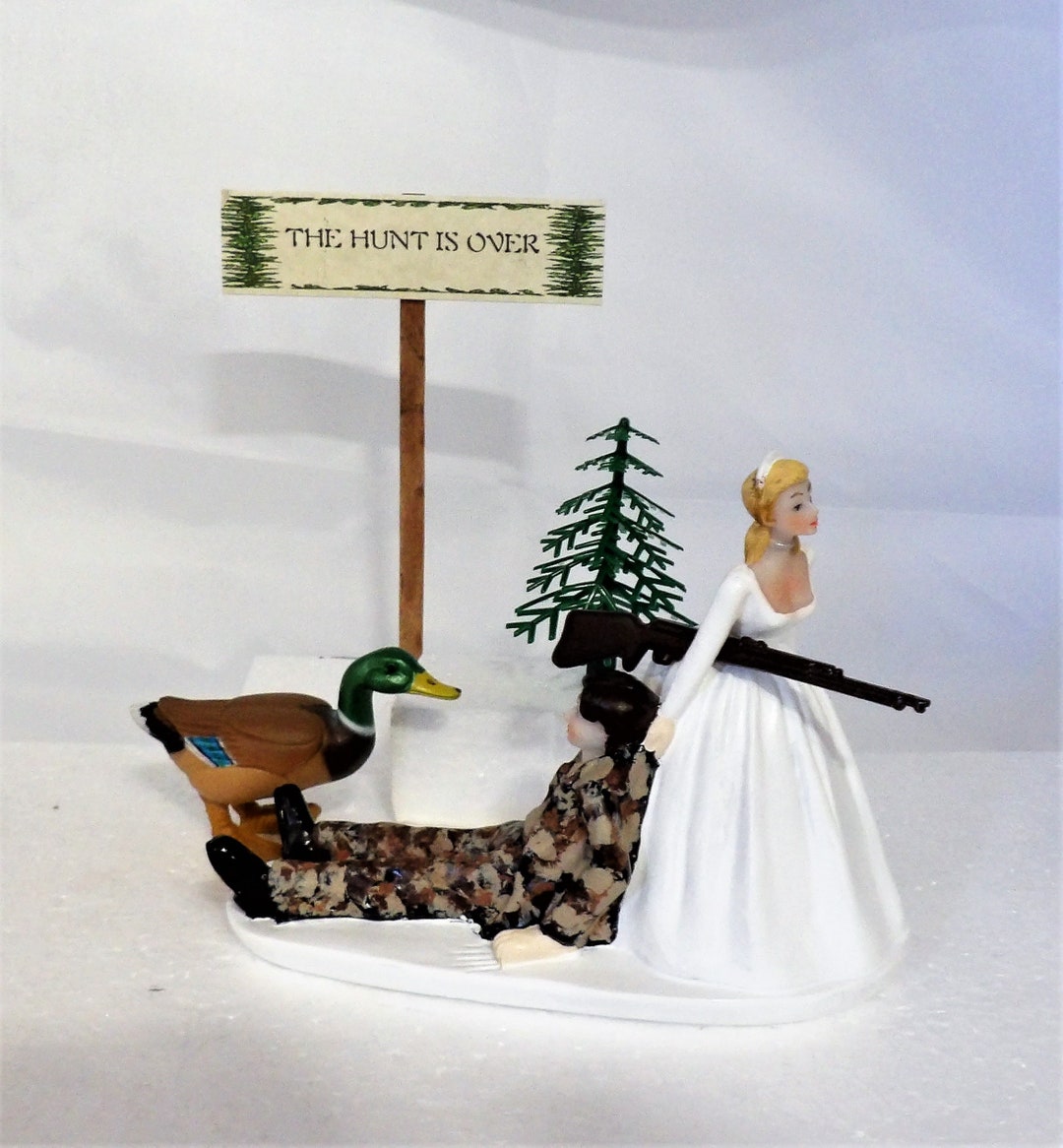 Wedding Reception Party Camo Rifle Gun Duck Fowl Hunting Camo Hunter ...