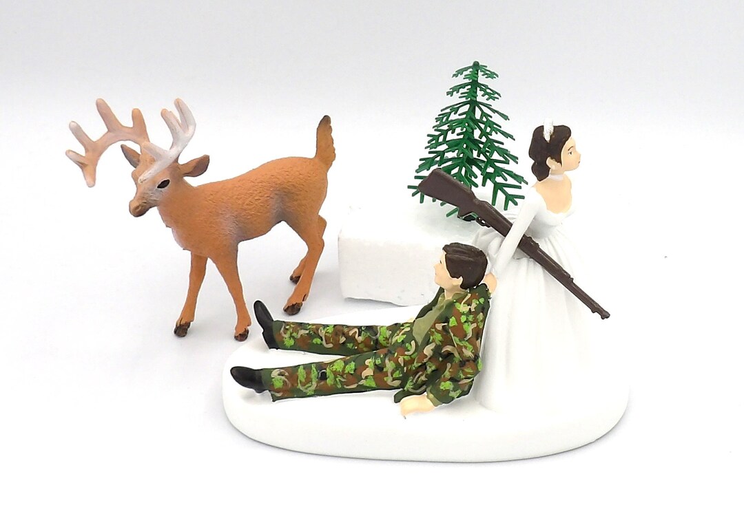 Wedding Reception Party Camo Deer Dark Hair Couple Hunting Hunter Cake ...