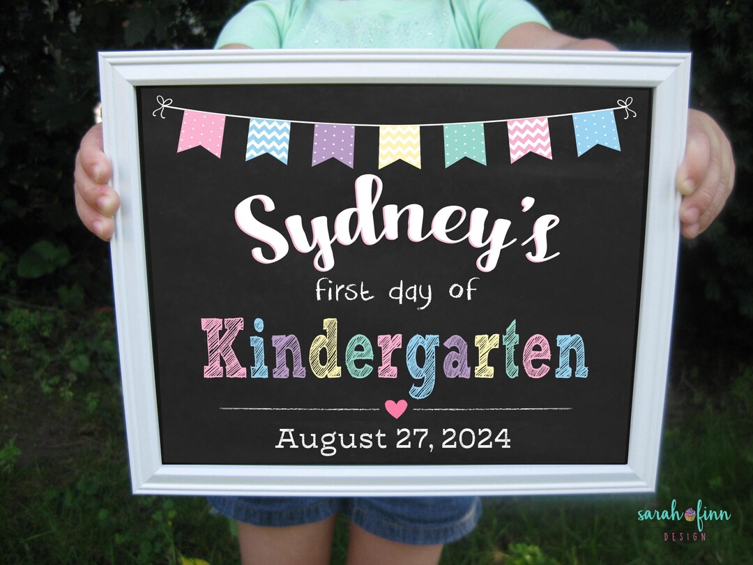 First Day of School Sign Printable Last Day Back to School Sign ...