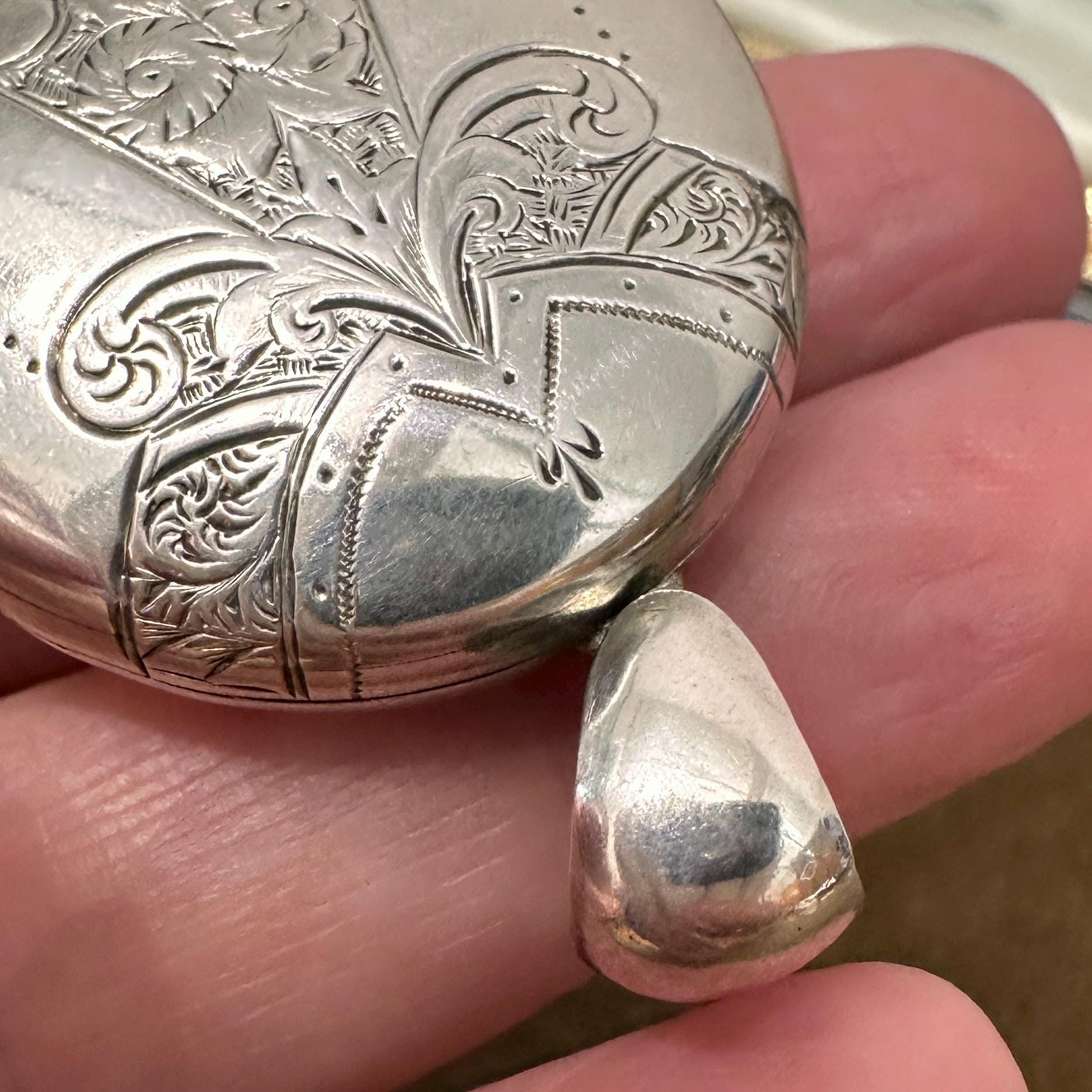 Victorian Engraved Silver Locket, C1880 - Etsy