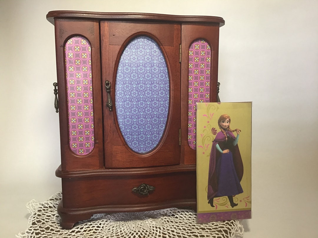 Frozen Jewelry Box, Wooden Victorian Styled Frozen Themed Box - Etsy