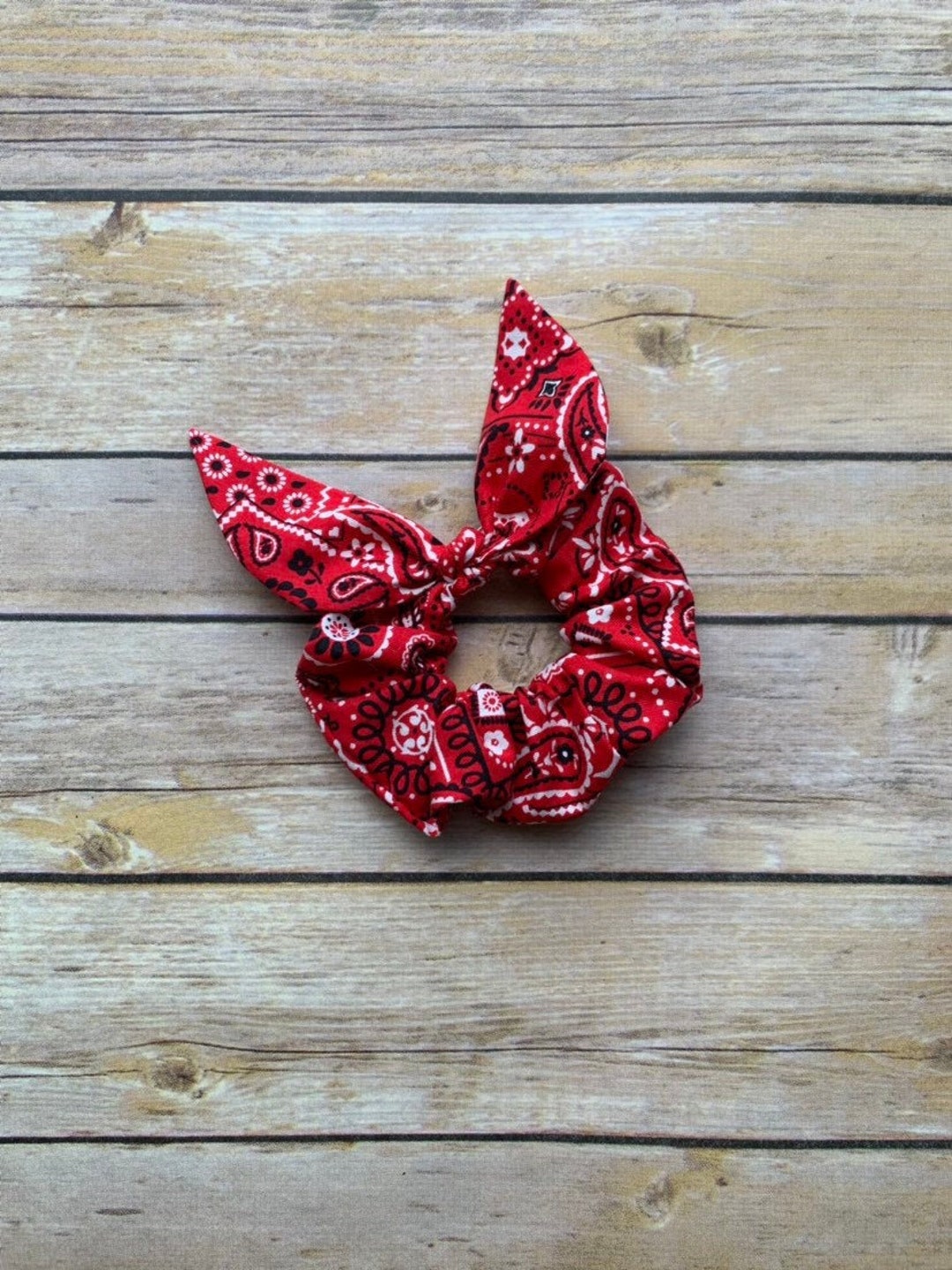 Red Paisley Scrunchie With Bow/ Red Bandanna Scrunchie - Etsy