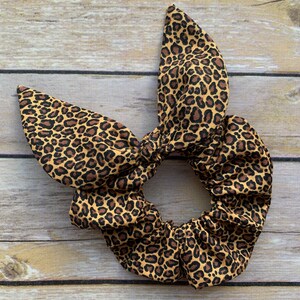 Cheetah Print Scrunchie With Bow/ Animal Print Scrunchie With Bow ...