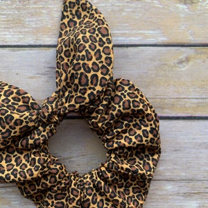 Cheetah Print Scrunchie With Bow/ Animal Print Scrunchie With Bow ...