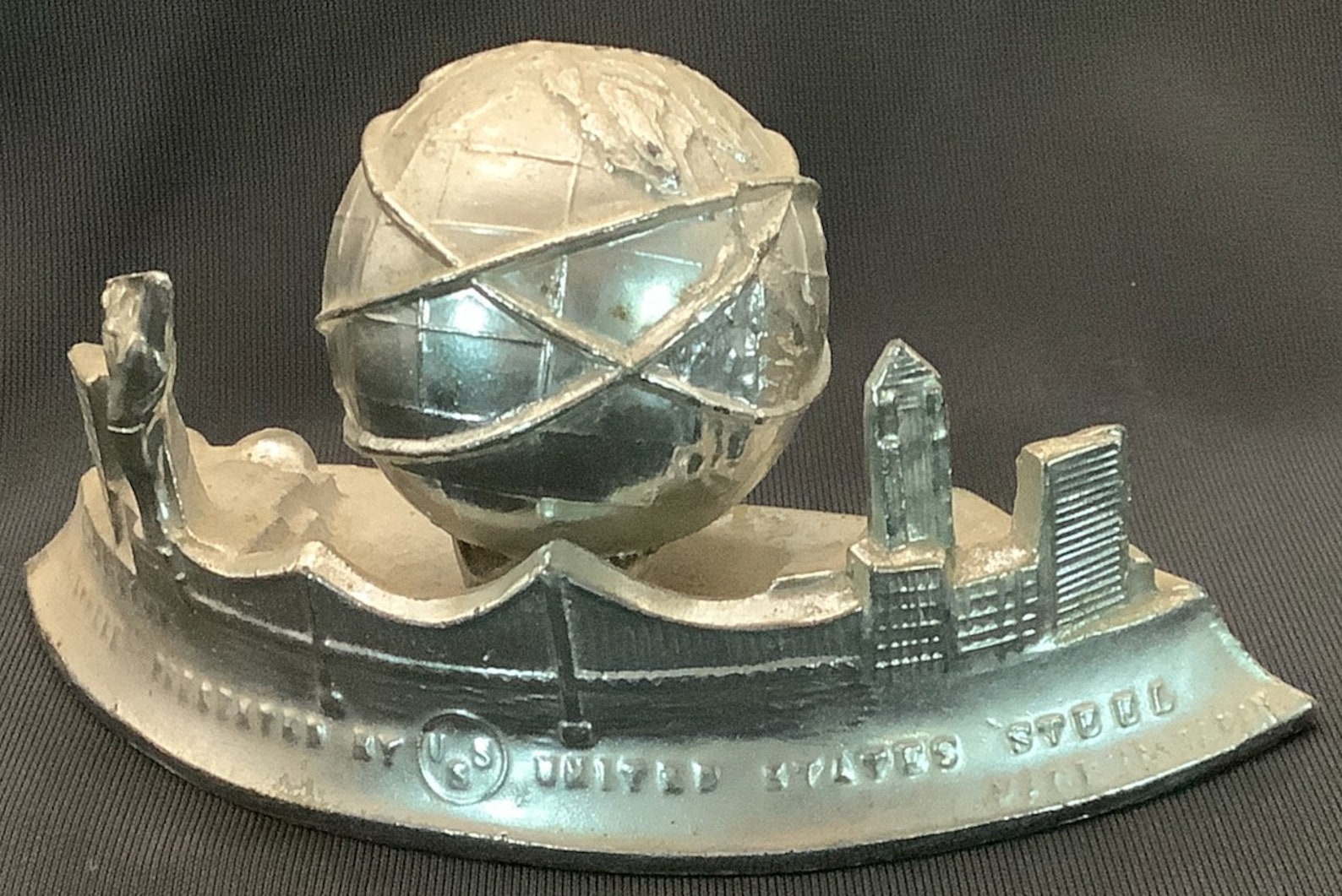 Vintage 1964-65 New York World’s Fair Paperweight - Etsy