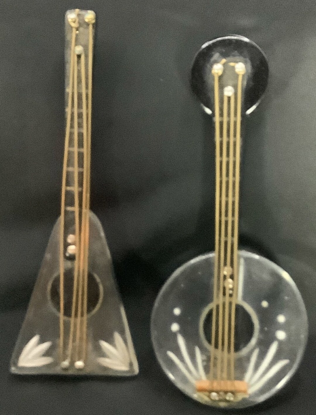 Vintage 1950s Lucite Banjo and Lute Pins-brooches - Etsy