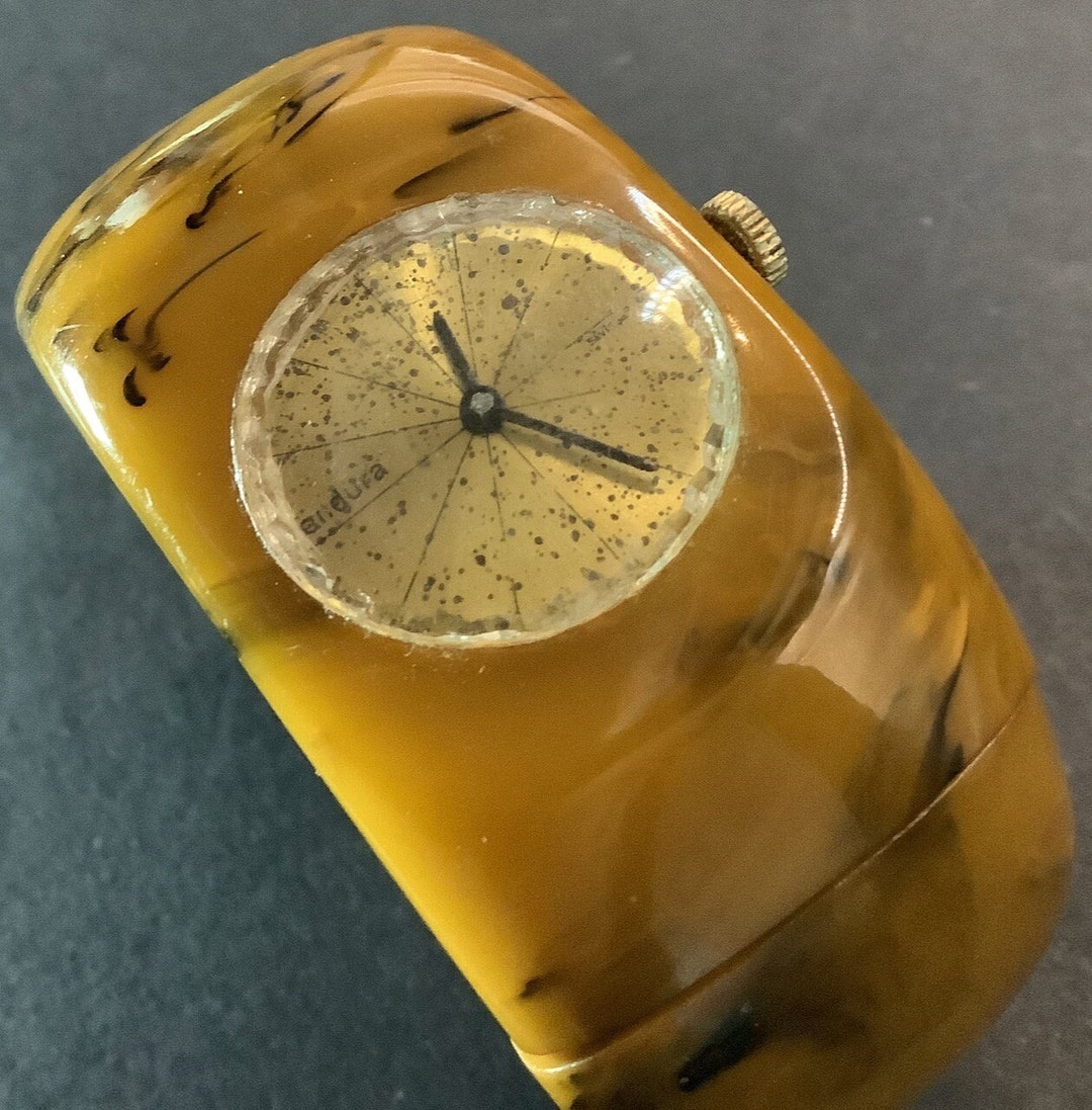 Vintage 1950s Bakelite Bracelet With Watch - Etsy