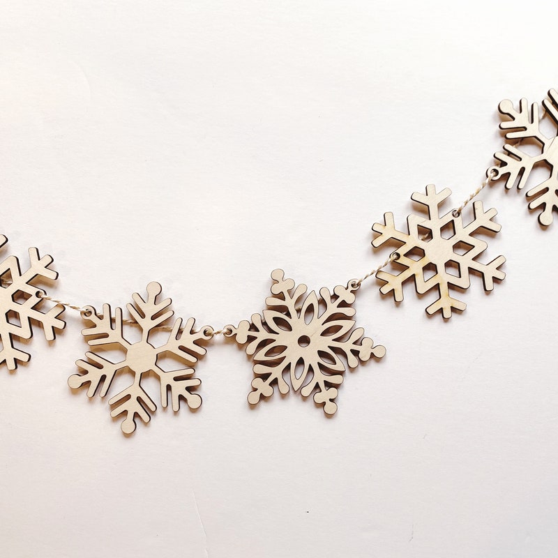 Snowflake Garland - Etsy
