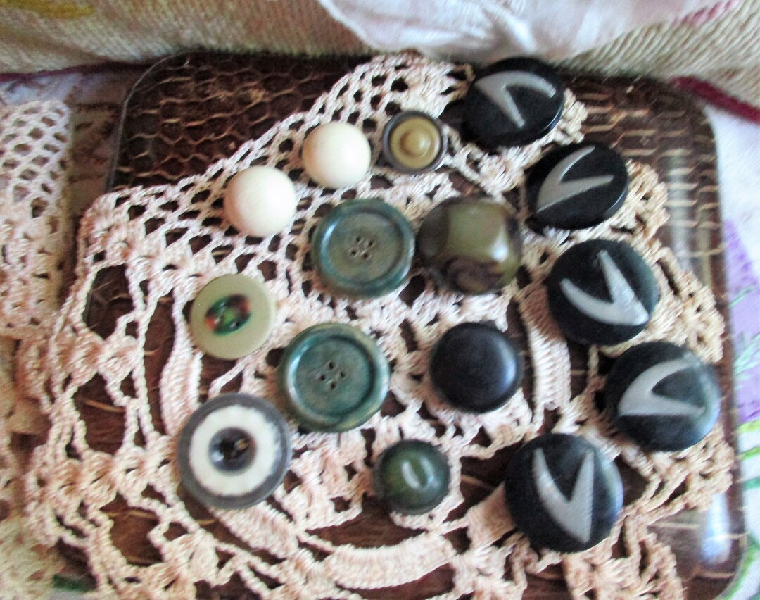 1920's Tight Top Buttons, Assorted Sizes and Designs, Art Deco, Sets ...