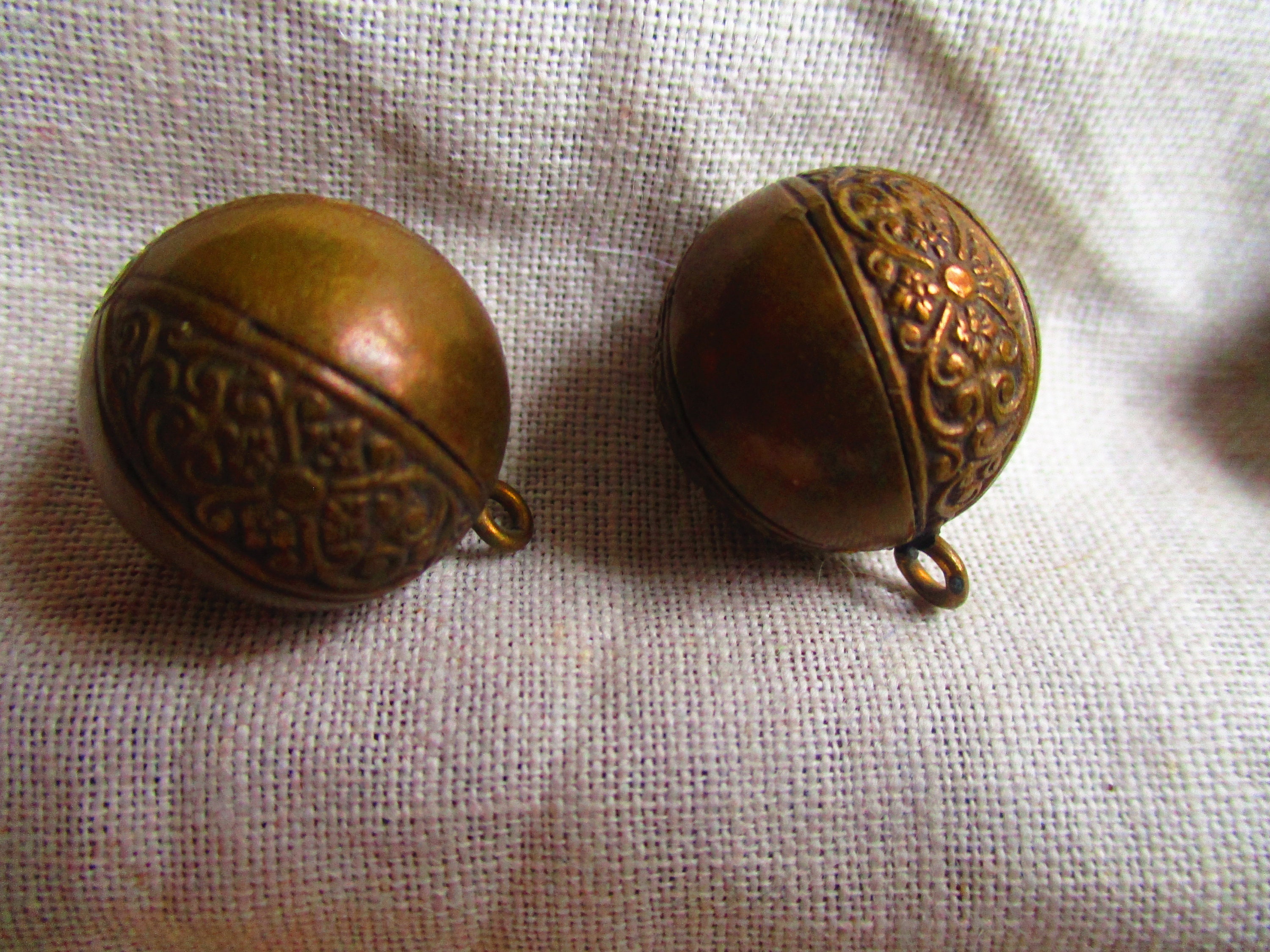 Edwardian Embossed Metal Ball Buttons, Art Nouveau Design, Rare Find ...