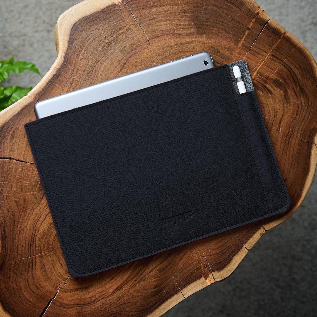 Handmade Leather Supernote A5 X2 Manta Case: Slim Sleeve With LAMY Pen ...