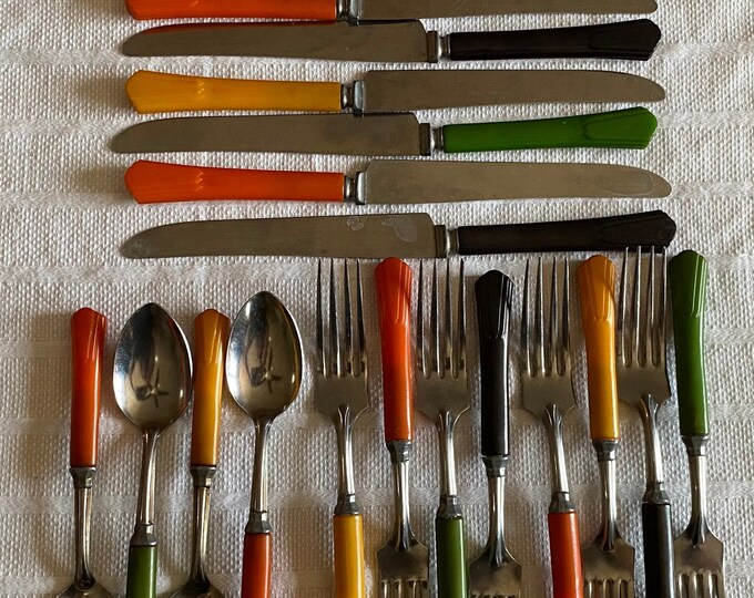 Sta-brite Fiesta Stainless Flatware Set Bakelite Handles 22 Piece Late ...