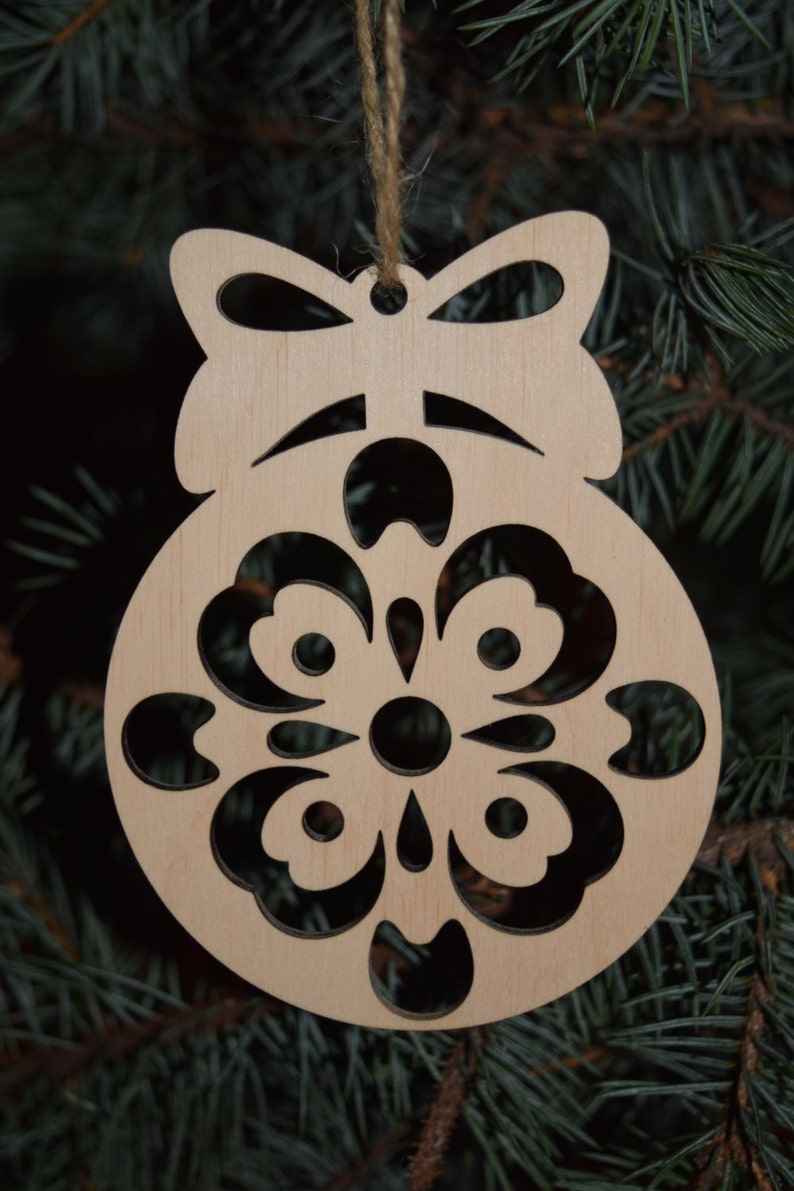 A Set 5 Wood Shape Round Bauble Toy on the Tree Blank Shape Craft Shape ...