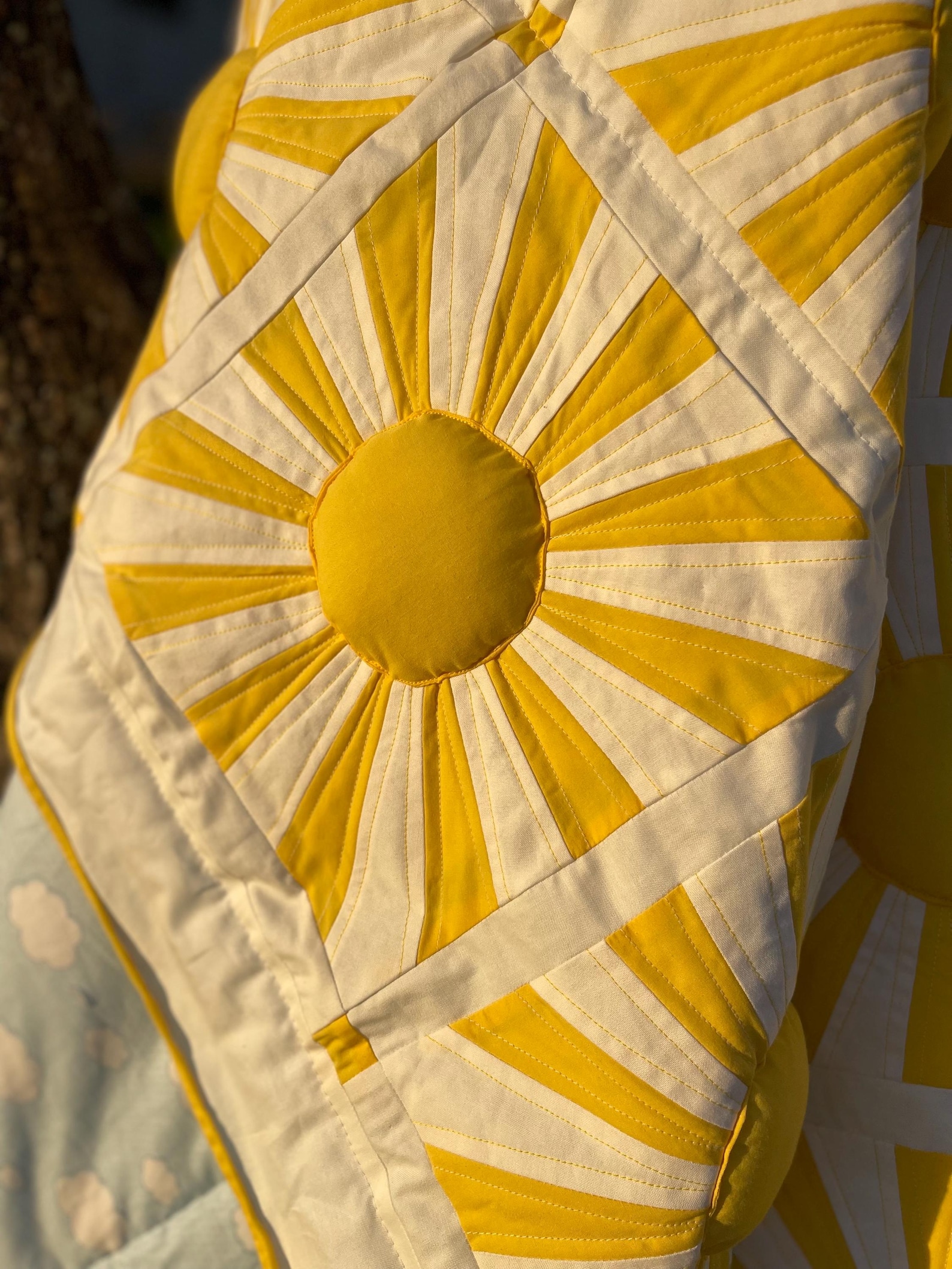 Handmade Sunshine Puff Quilt - Etsy