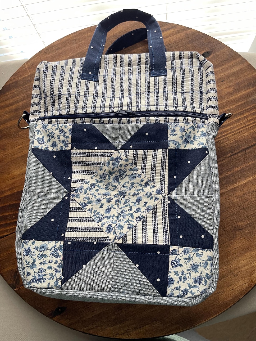 Handmade Sawtooth Quilt Block Quilted Bible / iPad Bag - Etsy