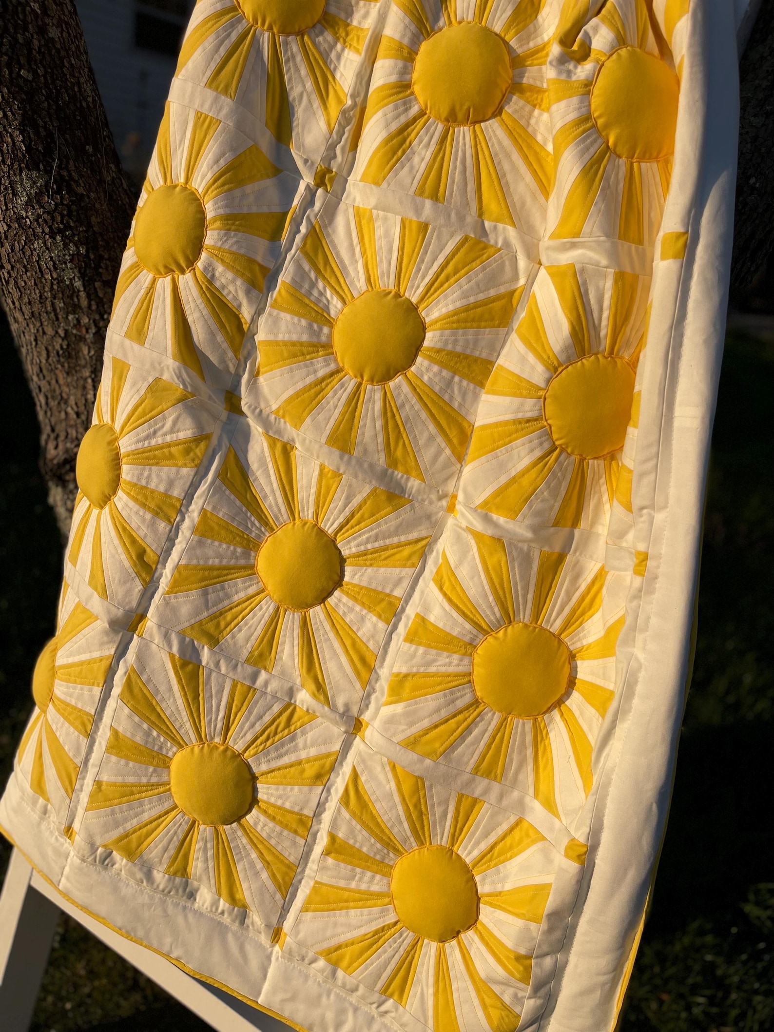 Handmade Sunshine Puff Quilt - Etsy