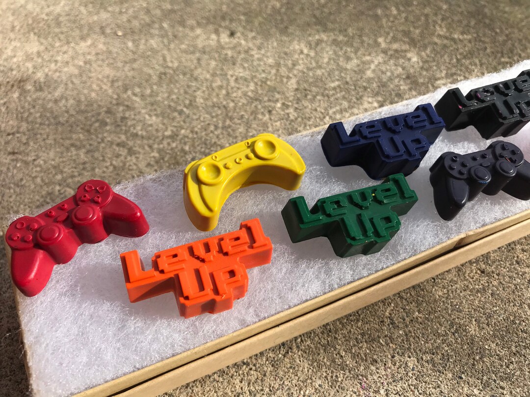 Video Game Crayons // Video Game Gift // Gamer Crayons // Gamer Gift ...