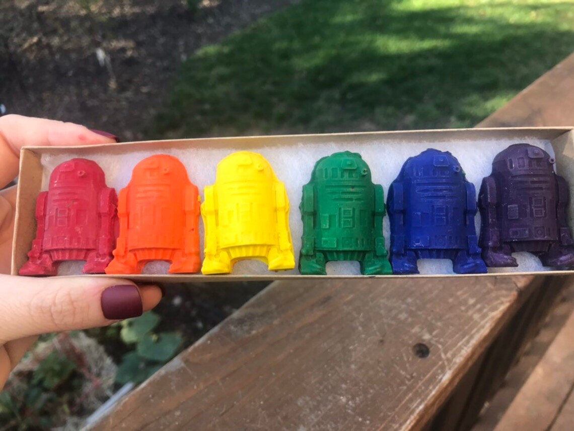 Star Wars Party // Star Wars Crayons // Star Wars Crayon Boxes - Etsy