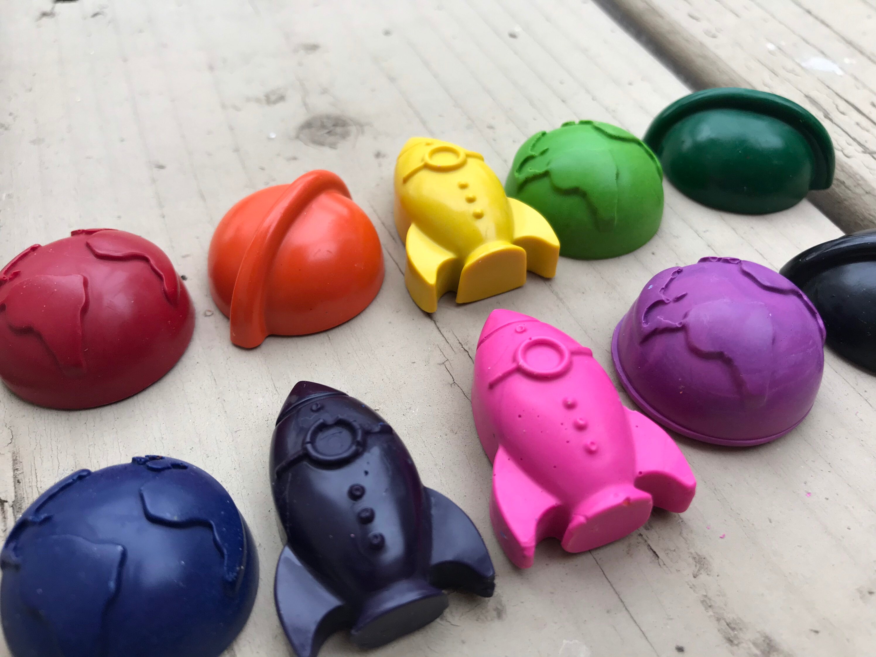 Space Crayons // Astronaut Crayons // Space Coloring // - Etsy