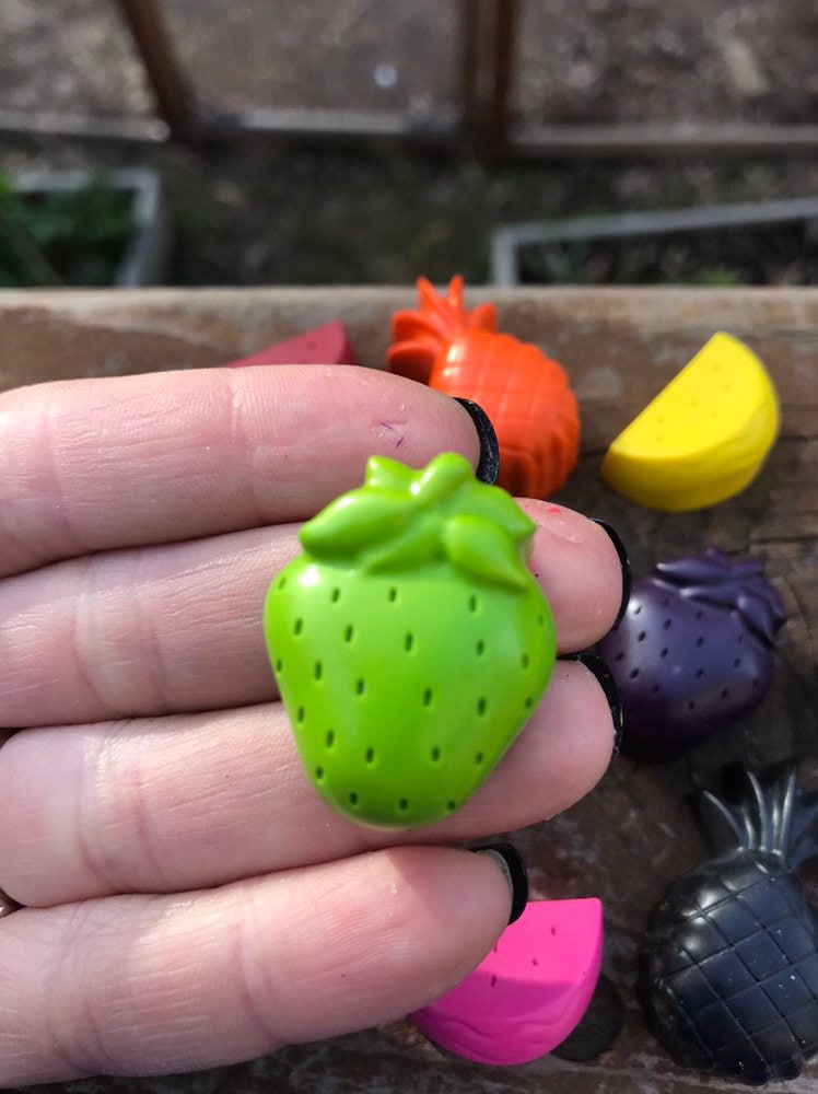 Fruit Crayons // Personalized Crayon // Fruit Favor // Kids | Etsy