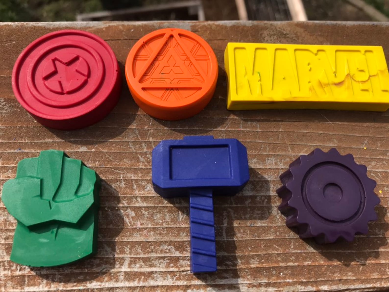 Avenger Crayons // Marvel Crayons // Hulk Crayons // Ironman Crayons ...