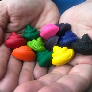 Poop Crayons // Funny Crayons // Poop Crayon Favors // Poop Favors ...