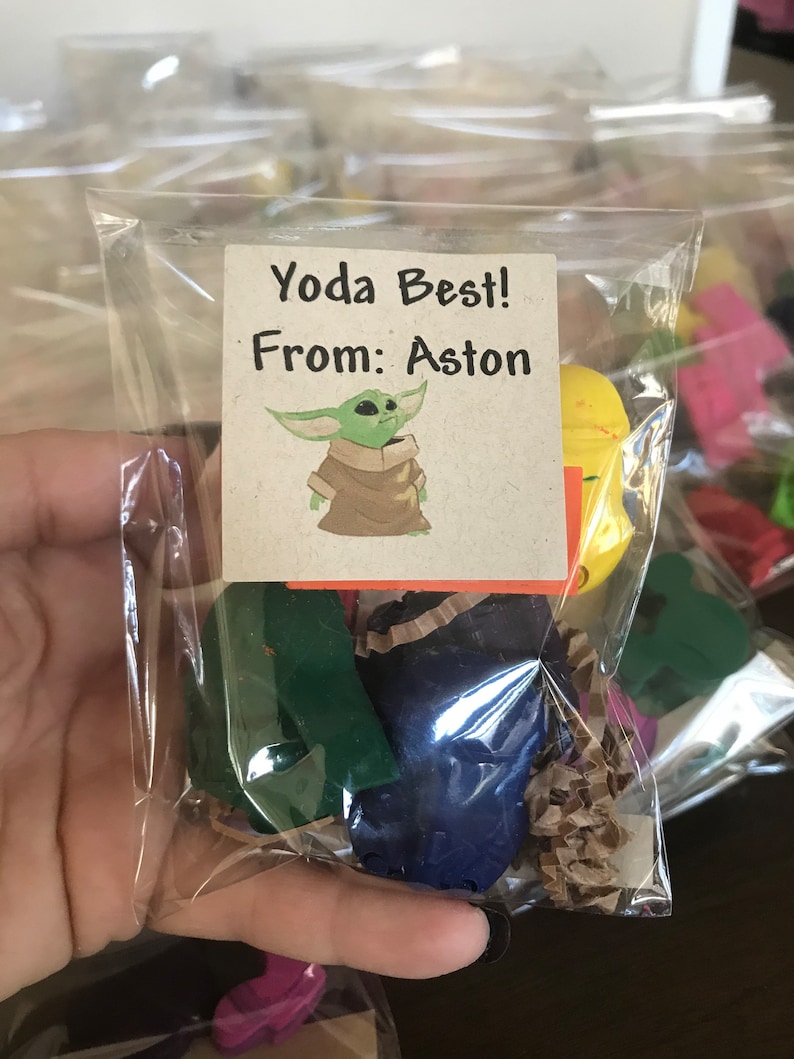 Star Wars PARTY FAVOR // Star Wars Favor // Star Wars Birthday - Etsy