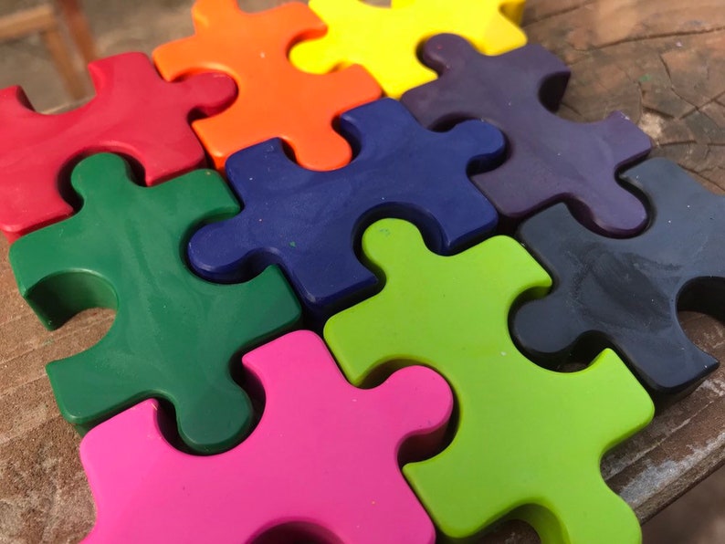 Puzzle Crayons // Puzzle Party Favors // Puzzle Favors // Autism ...