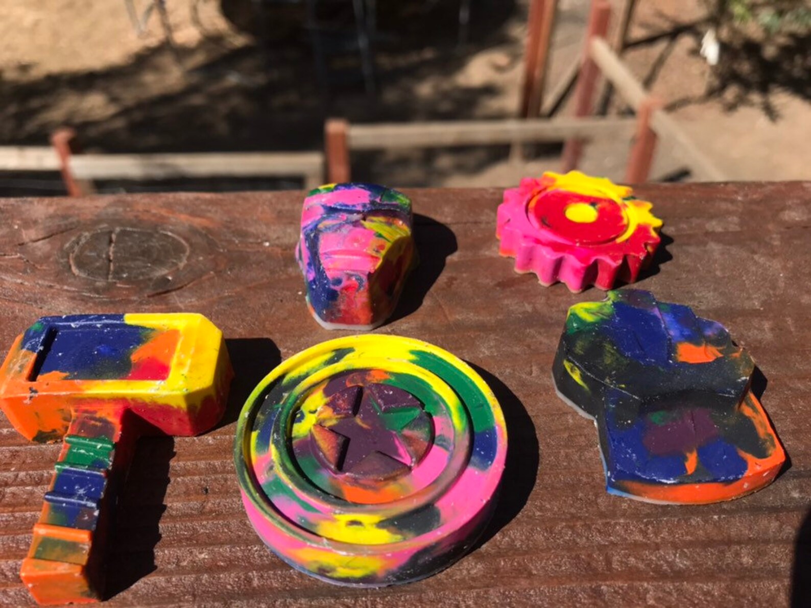 Avenger Crayons // Marvel Crayons // Hulk Crayons // Ironman Crayons ...