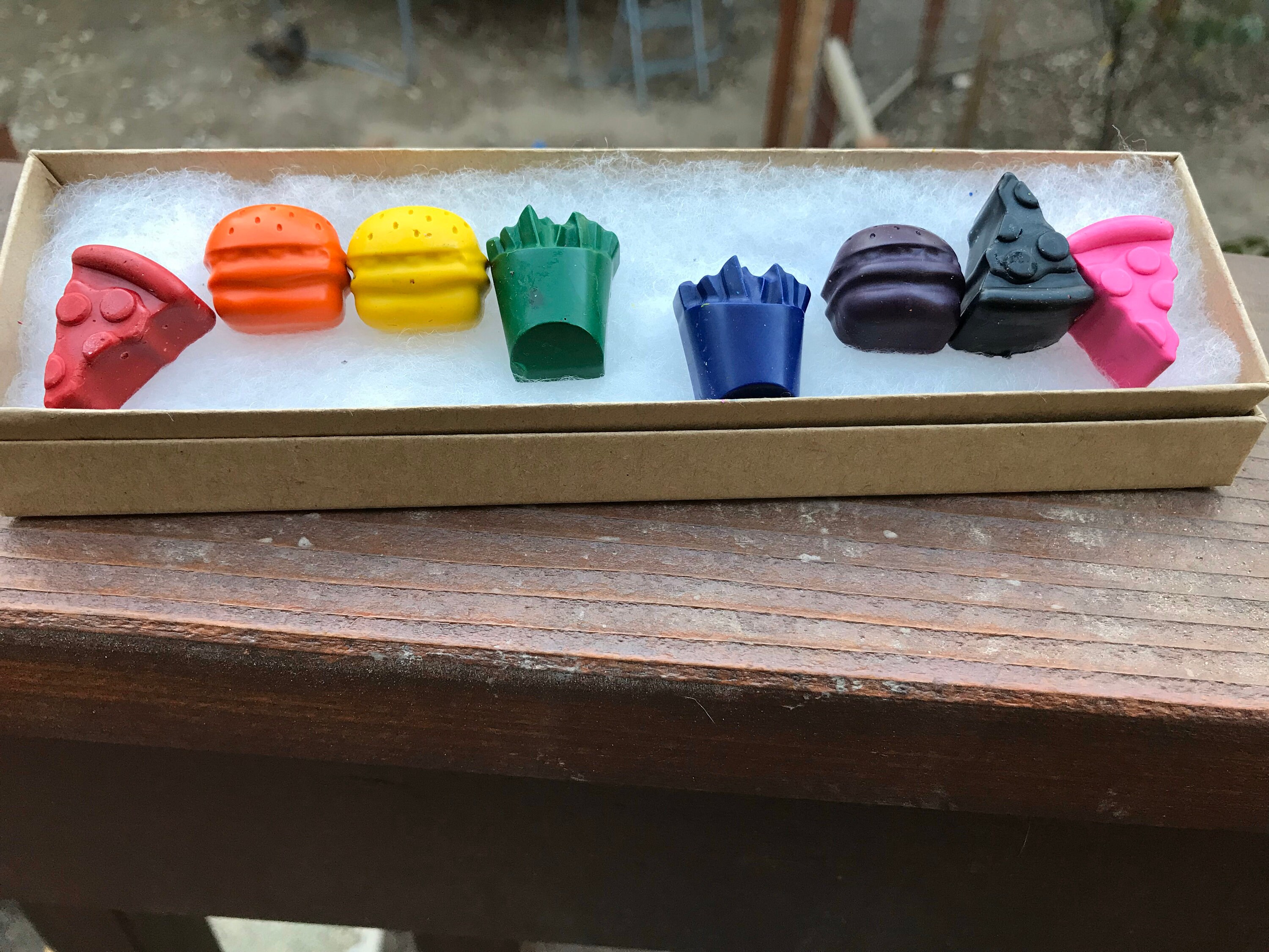 Food Crayons // Burger Crayon // Pizza Crayons // Pizza Party Favor ...