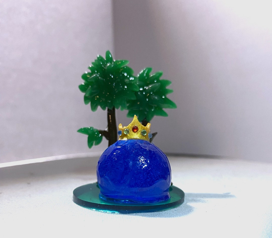 King Slime Miniature Diorama Resin 3D Figurine Terraria - Etsy