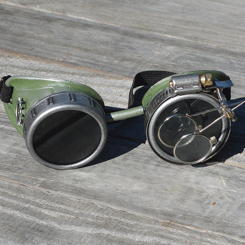 Green and Silver Steampunk Time Traveler Goggles With Silver - Etsy