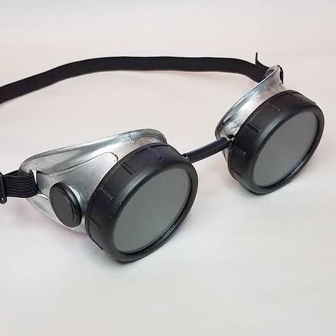 Silver and Black Mid Century Atomic Space Captain Goggles - Steampunk ...