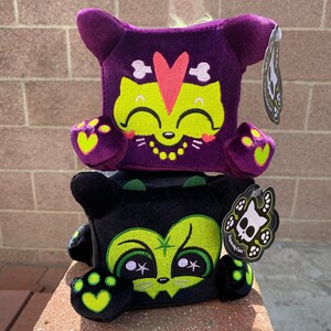 Hex & Jinxy Cats GLOW in the DARK Plushies, the Weird and Cute Plush ...
