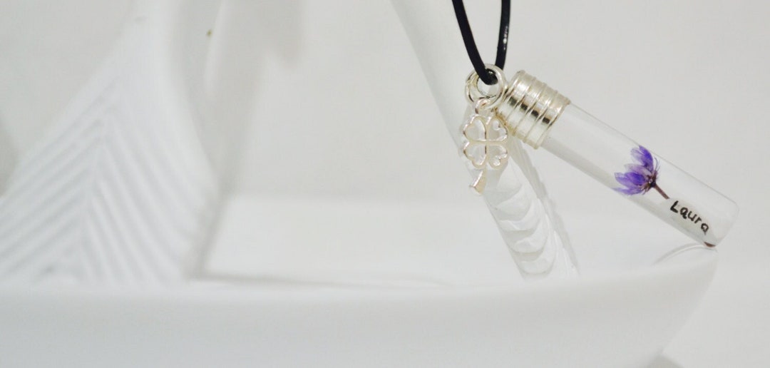 Personalised Rice Art Necklace - Custom Name on Grain of Rice in Glass ...