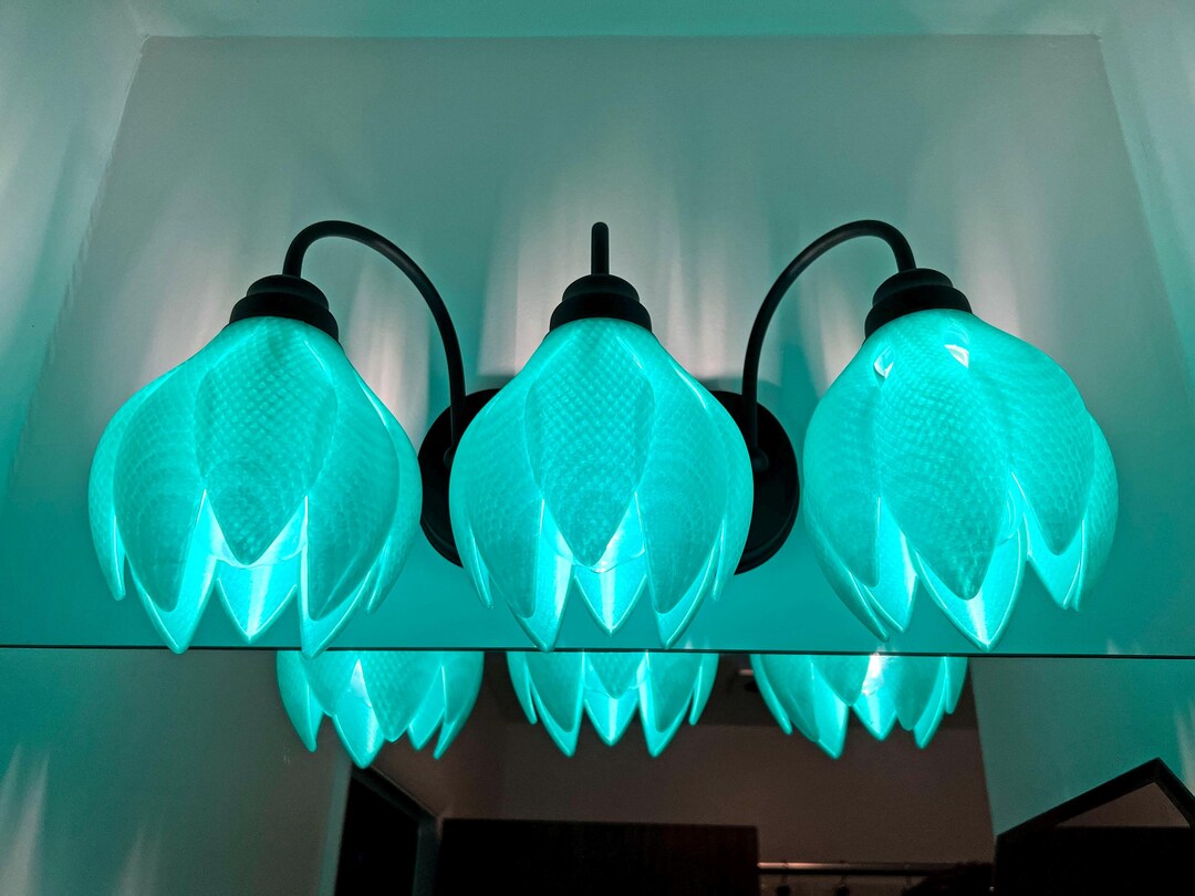 Green Tiger Lily 3 Light Vanity Fixture 3D Print Unique Floral Lighting ...