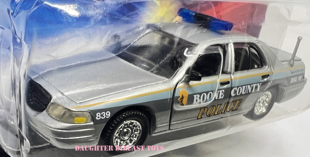 BOONE COUNTY Police Car - Ford Crown Victoria -mint Condition/factory ...