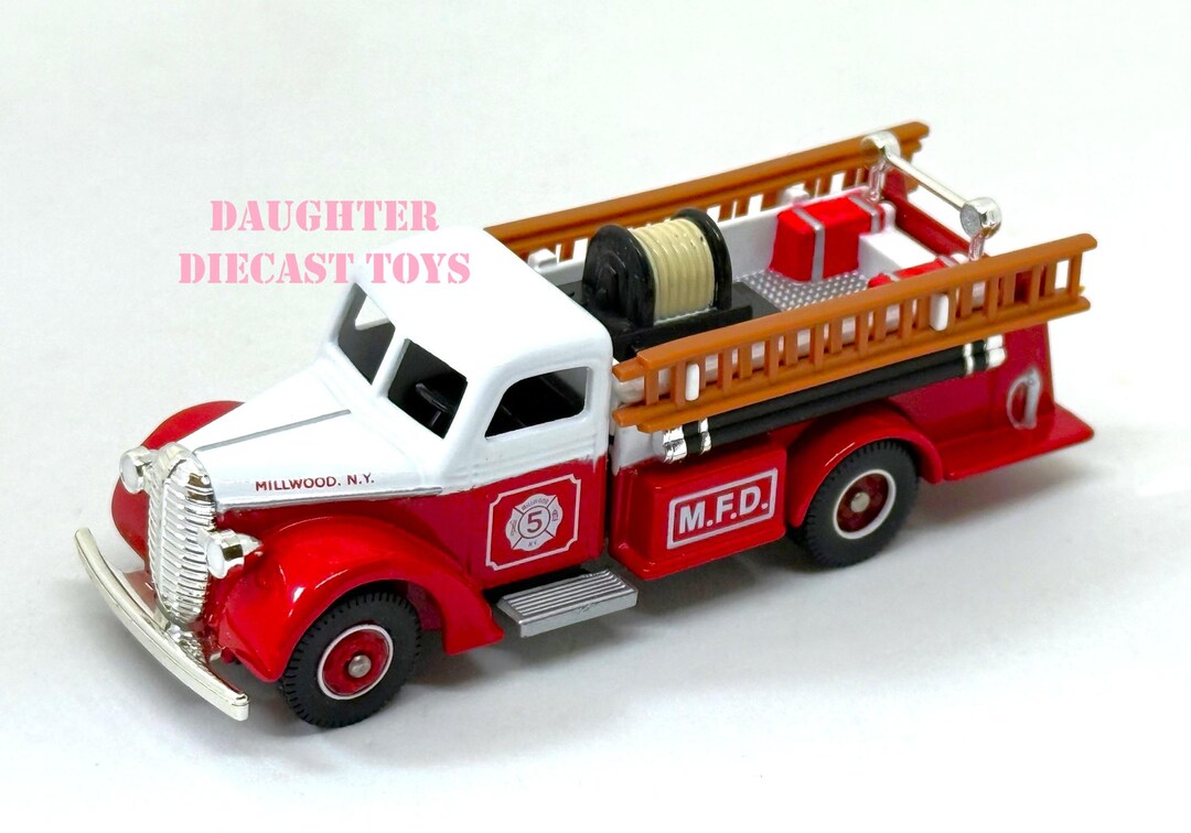 Vintage 1939 MILLWOOD-NY FIRE Engine Adult Collector Model-intricate ...