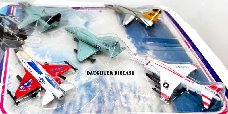 5 FIGHTER JET AIRPLANES Gift Set- Diecast Metal Airplanes Mint/factory ...