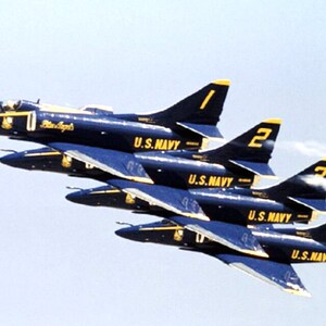 Navy BLUE ANGELS F-4 Phantom Jet Airplane-adult Collector Heavy Diecast ...