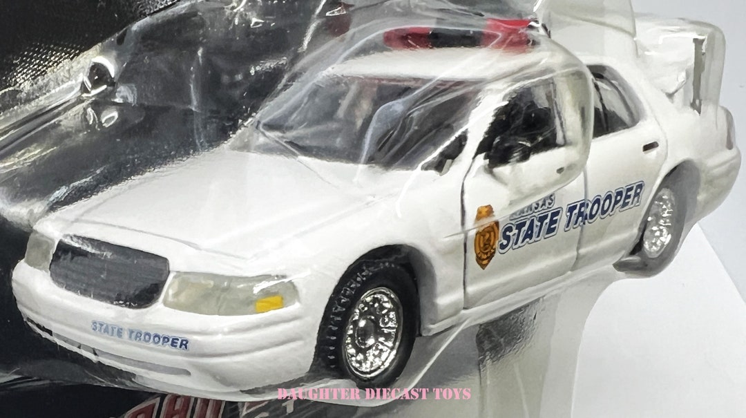 KANSAS STATE TROOPER Police Car - Ford Crown Victoria -mint Condition ...