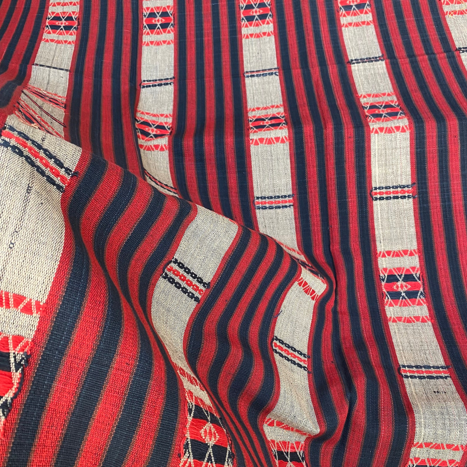 The Naga Tribal Fabric Naga Blanket ethnic Naga Hand Loomed - Etsy